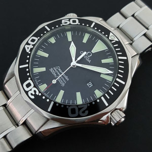 PRE-OWNED OMEGA watches by Nicholas Hacko, watch dealer Sydney, Australia