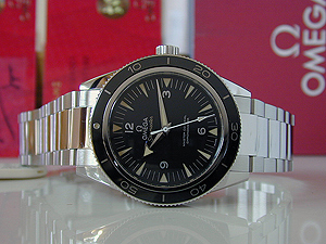 PRE-OWNED OMEGA watches by Nicholas Hacko, watch dealer Sydney, Australia