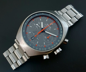 PRE-OWNED OMEGA watches by Nicholas Hacko, watch dealer Sydney, Australia