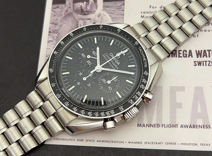 Omega Speedmaster Moonwatch Professional Co-Axial Master Chronometer ...